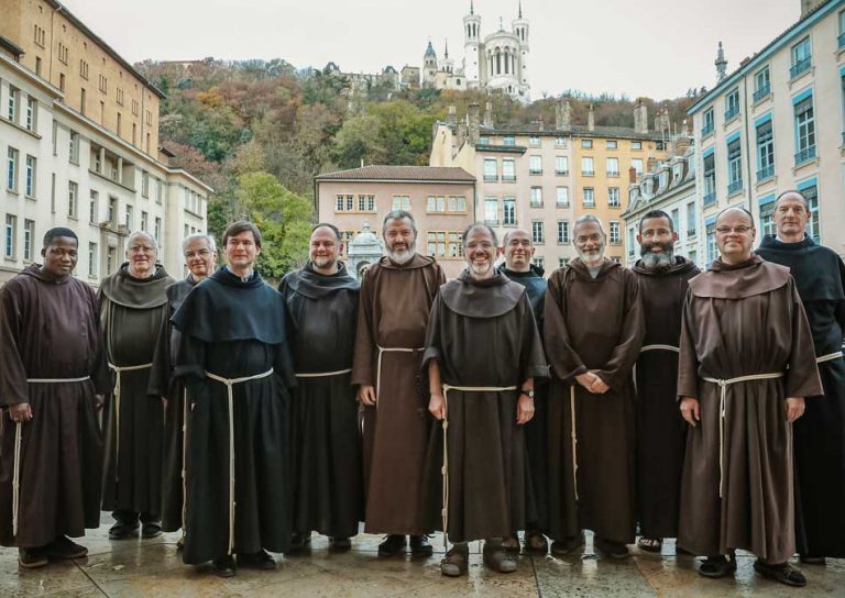En famille franciscaine - Franciscains